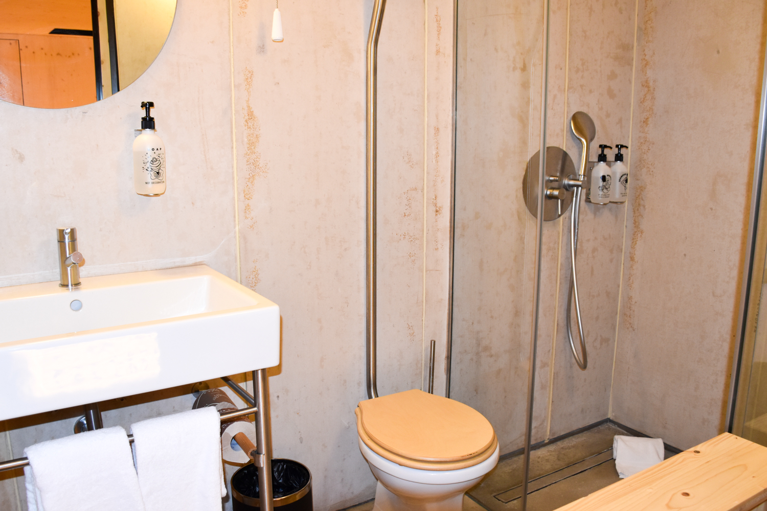 Hoteltipp Porto, Portugal: Speziell übernachten in der Zero Box Lodge ...