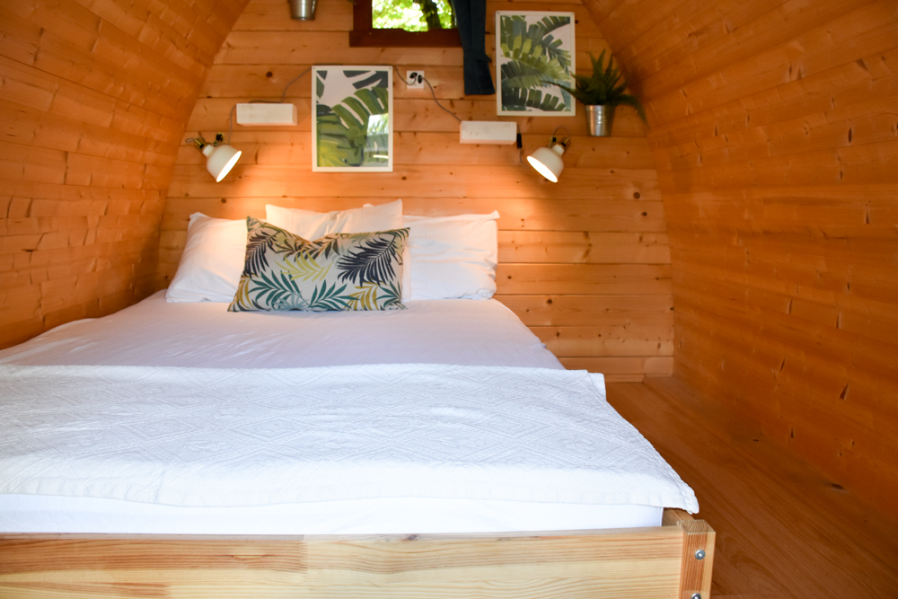 Glamping Sion Schweiz: Im Pod übernachten auf dem TCS Campingplatz - Reiseblog Travel Sisi